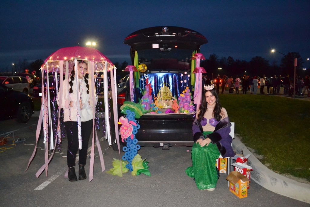 Halloween: Church's trunk or treat back for another year of safe ...