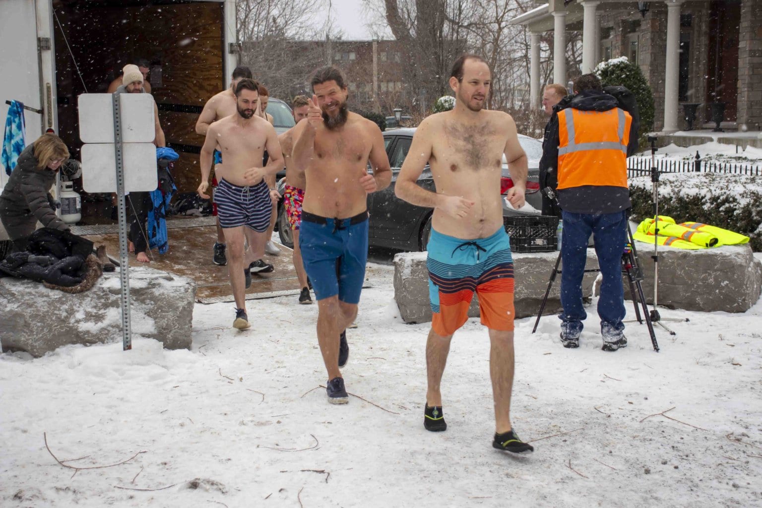 PHOTO GALLERY: Courageous NOTL penguins say Boxing Day dip is c-c-cold ...