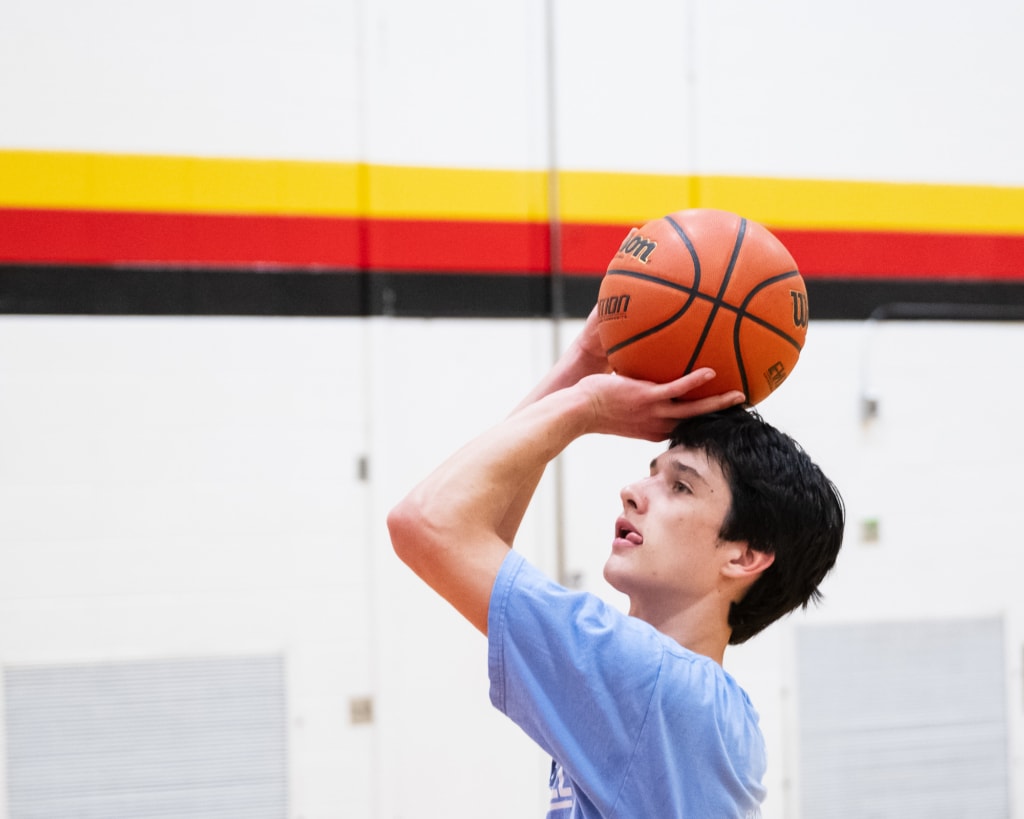 Sports: Rangers battle back to win Barrie basketball tourney in OT