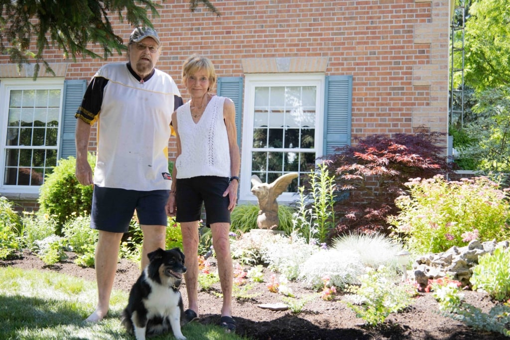 'It's gotta be in your blood:' Green-thumbed neighbours dazzle Shaw ...