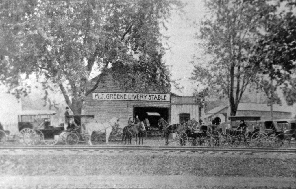 Exploring Photos: Greene’s Livery Stable
