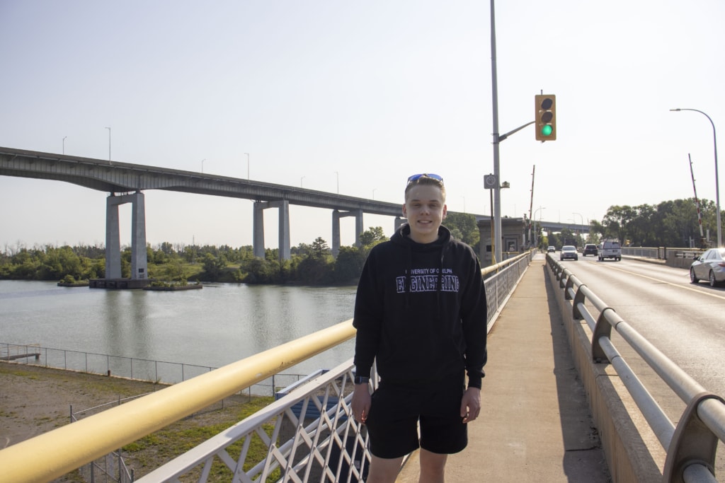 Virgil teen’s bridge status app tops the charts