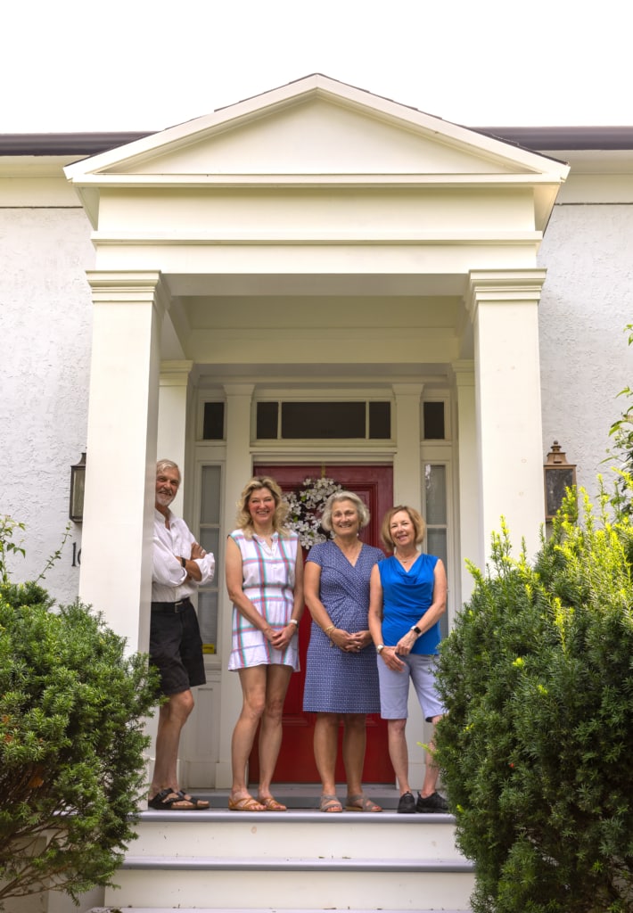 Old-fashioned garden party celebrates NOTL's history and heritage